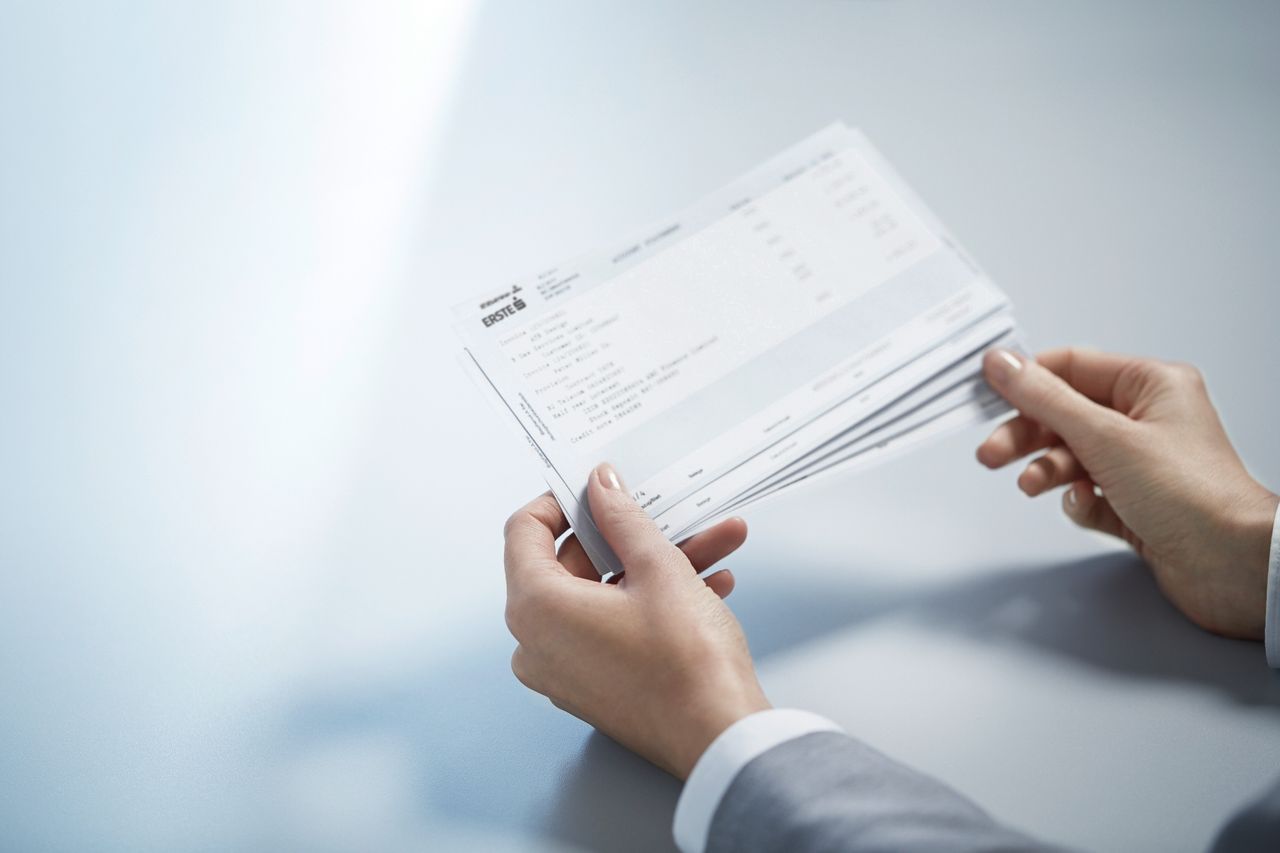 Account Management - We are here to help you | Erste Group Bank AG