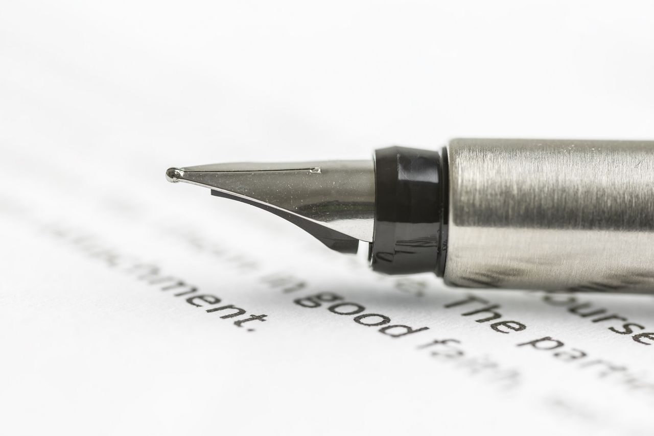 Nostro čekovi za plaćanje u inostranstvu | ERSTE Bank