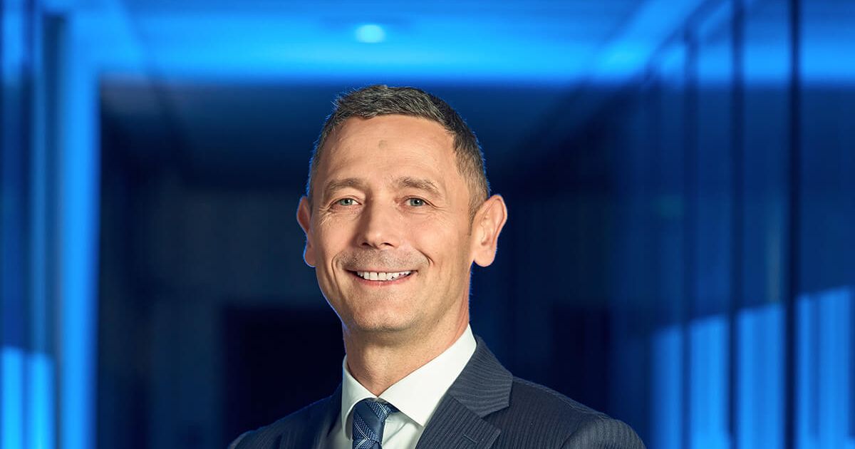 Sergiu Cristian MANEA | Banca Comerciala Romana