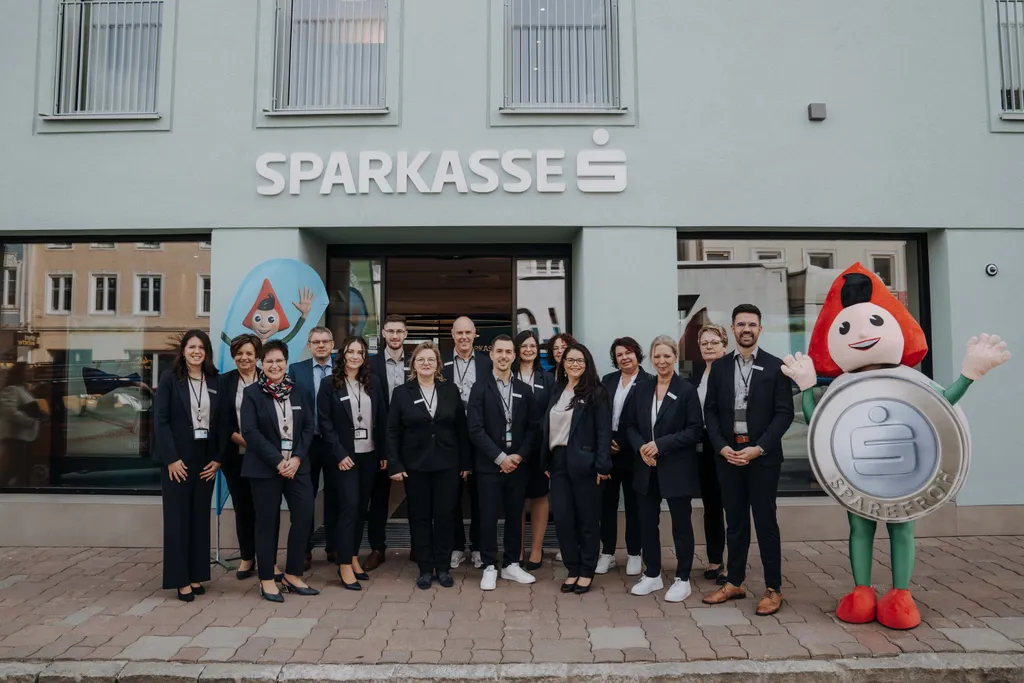 Neueröffnung Sparkassenfiliale in Mattighofen | Salzburger Sparkasse